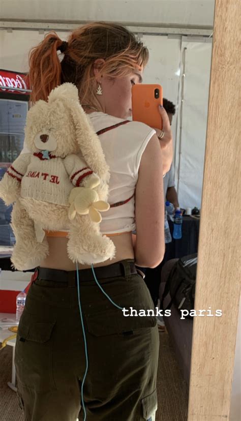 Pin By Jackie On Clairo Bae ‍ ️‍‍ Claire Women My Girl