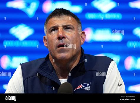 New England Patriots Head Coach Mike Vrabel Speaks In A Press