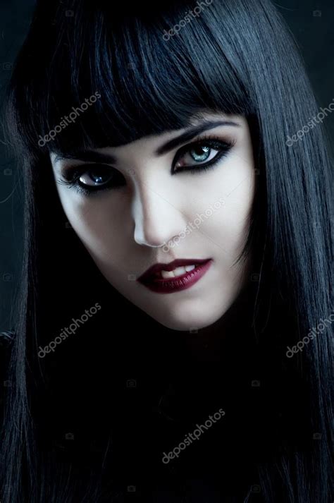 Pale Skin Makeup Dark Hair