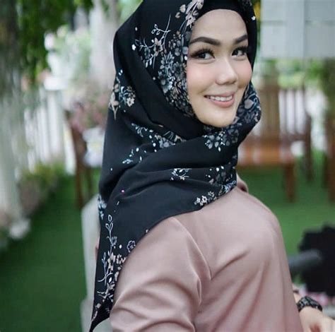 Jilboobs Seksi Jilboobsseksi Muslim Fashion Hijab Fashion Hijab Tutorial Hijab Outfit