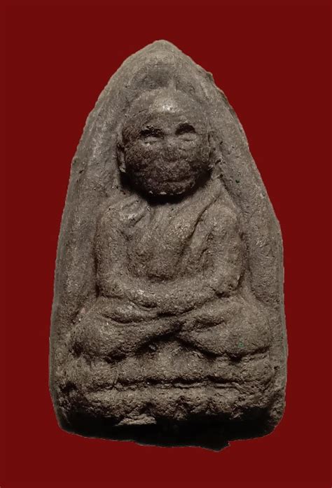 เย็นศิระพระเครื่อง หลวงปู่ทวด รุ่น 80ปี อาจารย์นอง วัดทรายขาว เนื้อว่าน ปี41 ตระ