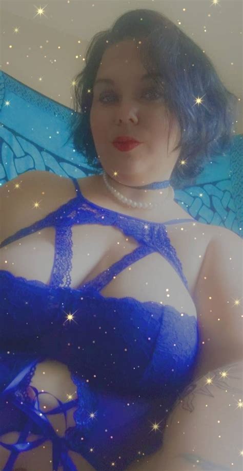 Will You Fill Both My Holes Scrolller