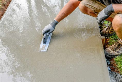 How To Pour A Concrete Landing Pad For Your Patio Or Sidewalk Storables