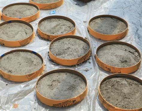 Diy Leaf Print Stepping Stones Garden Therapy