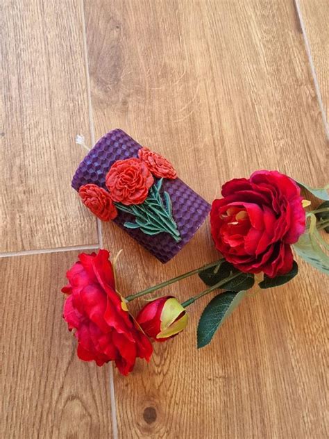 Свічка ручної роботи троянда — ціна 100 грн у каталозі Свічки Купити товари для дому та побуту