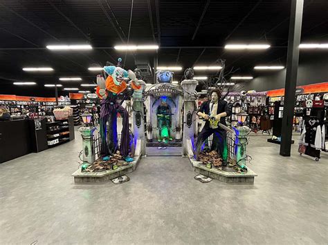Spirit Halloween 2023 In Store Experience Spirit Halloween Blog