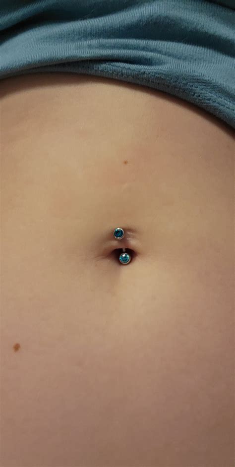 Taylor Swift Navelpiercing Kim Kardashian 44 Reveals She Is Wearing