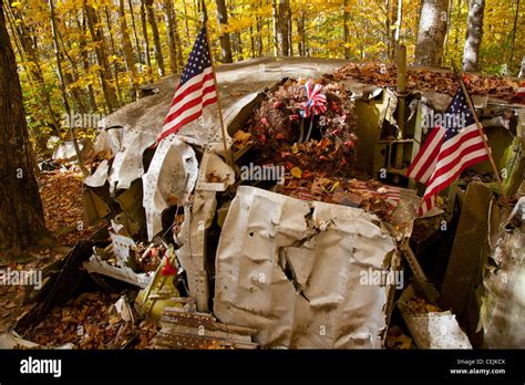 B 52 Crash Elephant Mountain Greenville Maine Historic Site Flag