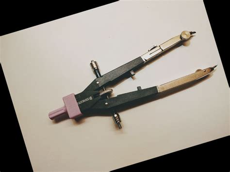 Free 3d File Staedtler Compass Repair Kit 🧭・3d Printing Model To