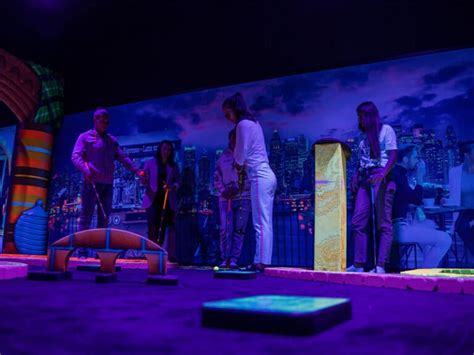 Ljubljana Glow Golf Woop