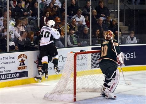 Fan Favorite Tousignant Returns To Texas With The Opposition The Hockey Writers Nhl News