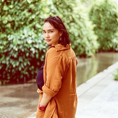 Sempat Botak 7 Potret Terbaru Feby Febiola Usai Sembuh Dari Kanker Ovarium Foto 1