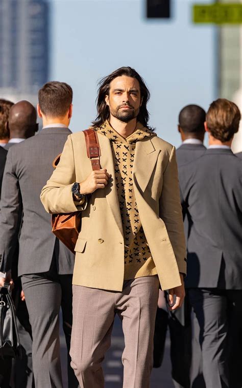 Instinct Crossover Solar Jam Tangan Analog Digital Dengan Tenaga Surya Blue Smartwatch