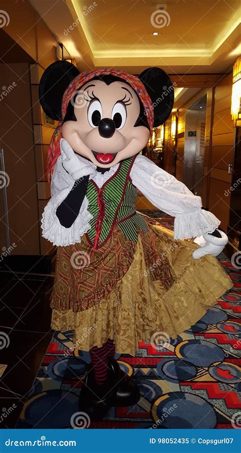 Minnie Mouse As A Pirate Editorial Image Image Of Mouse