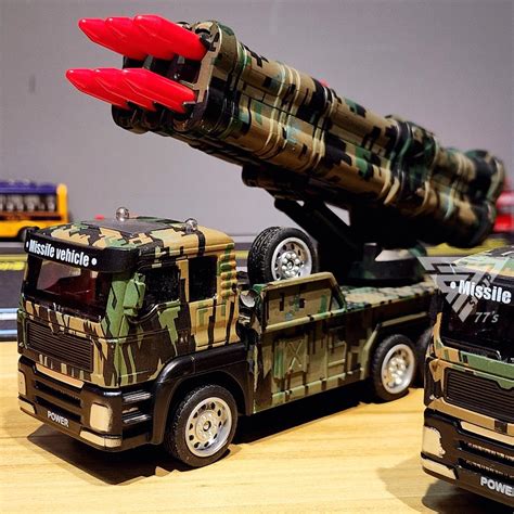 【台灣出貨】【大號可發射導彈軍事車 合金車】火箭炮模型車 裝甲軍事車 軍事發射車 慣性軍事車 砲彈玩具車 軍事汽車玩具 77s 玩樂車車墊 Iopen Mall