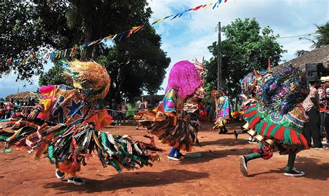 Festival Em Pe Celebra Intercâmbio Cultural Entre Brasil E África