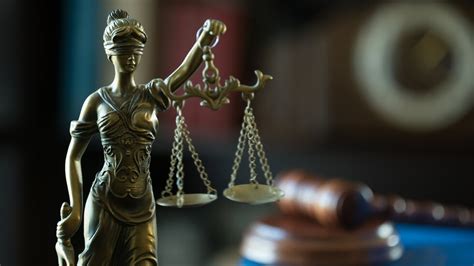 ВКС може да разследва главния прокурор и заместниците му Nova