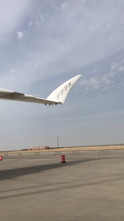 Munis Alkhasawneh On Linkedin During The Dubai Airshow 2023 Emirates