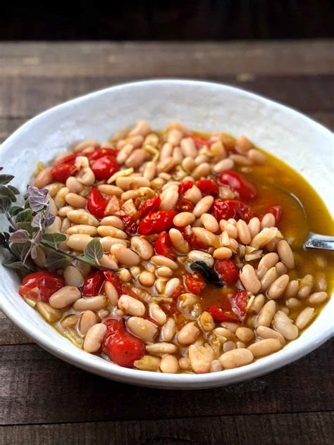 Fagioli Alluccelletto Stewed Beans With Tomatoes Keeping It Simple