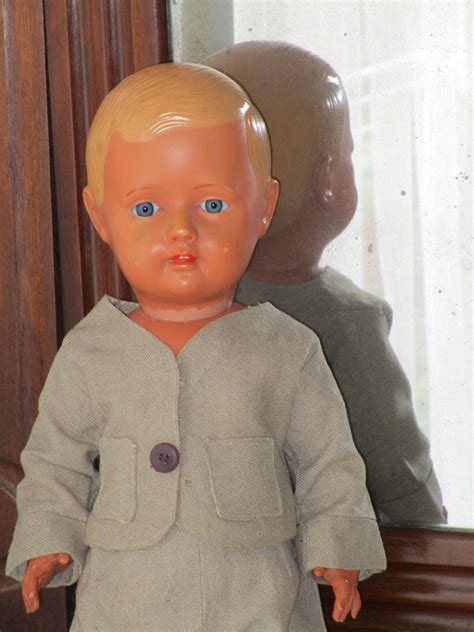 CELLULOID DOLL - Eulàlia Restauradora