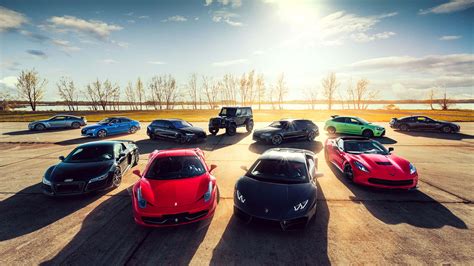 1000 Luxury Car Wallpapers