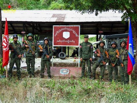 ရခိုင်ပြည်နယ်ရှိ စစ်ကောင်စီ၏ တပ်စခန်းများအားလုံးကို Aa သိမ်းပိုက် ဓာတ်ပုံသတင်း Bur Mizzima Com