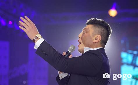 ФОТО Миний дуунууд 2015 д үе үеийн хамтлаг дуучид оролцлоо