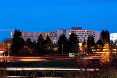 Tigard Oregon Hotel Photos Embassy Suites Portland Tigard