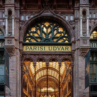 Párisi Udvar Hotel Budapest