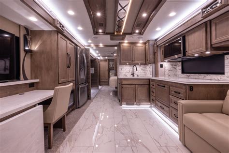 Phaeton Kh M Ph Ngh A V Ngu N G C C A T V Ng C O N Y