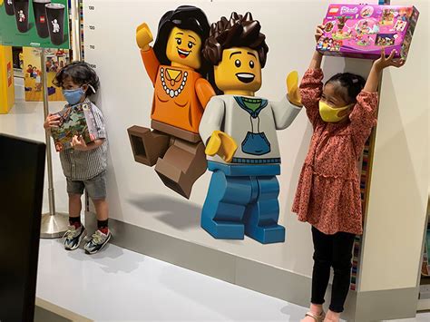 Brickfinder Singapores Largest Lego Certified Store Suntec City—27