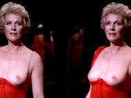 Naked Julie Andrews In S O B
