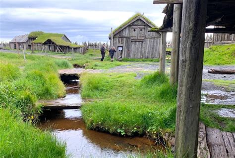 11 Best Iceland Towns And Historic Places To Visit The Glovetrotters