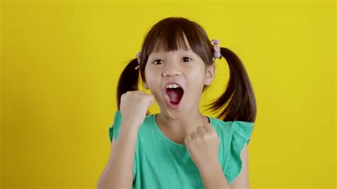 9579 Asian Girls Dancing Stock Videos Footage And 4k Video Clips