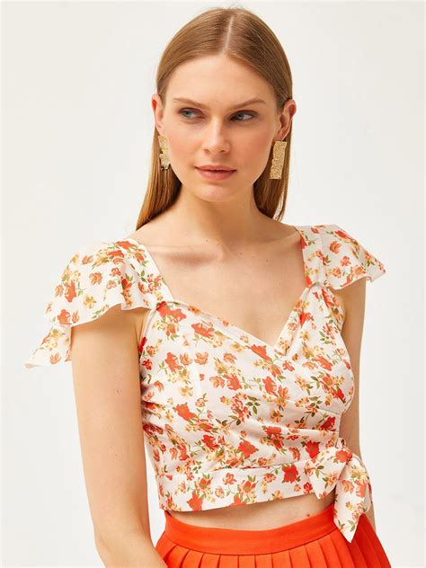 Buy Olalook Floral Print Wrap Crop Top Tops For Women 29732932 Myntra