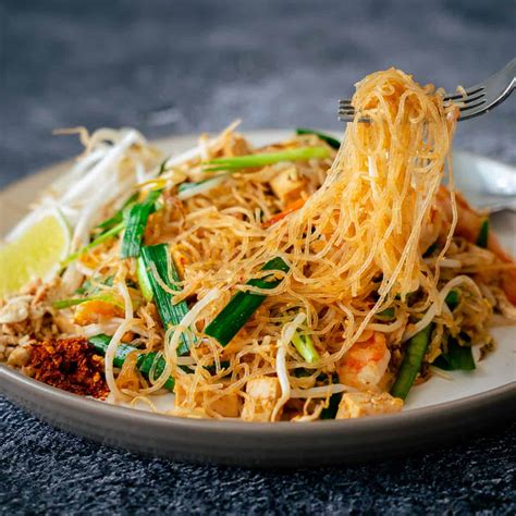 Hot Thai Kitchen Pad Thai Recipe Gqnfro