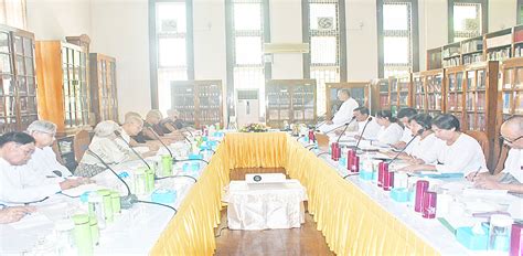 ပိဋကတ်ဘာသာပြန်စာတည်းကော်မတီအဖွဲ့နှင့် ပြည်ထောင်စုဝန်ကြီး ဦးတင်ဦးလွင်တွေ့ဆုံ၊ နိုင်ငံတော