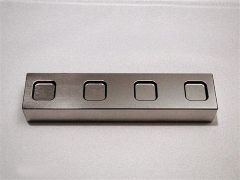 Embedding Bar 4 Well Of 18 X 18mm