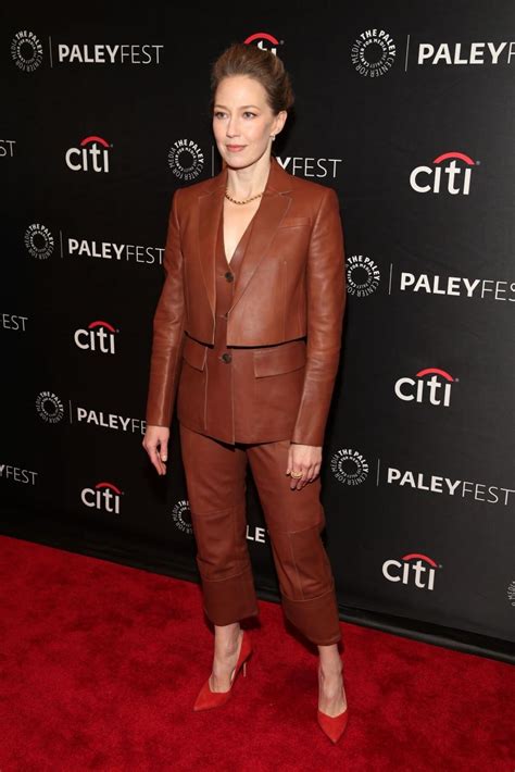 Carrie Coon Outfits Style And Looks K4 Fashion