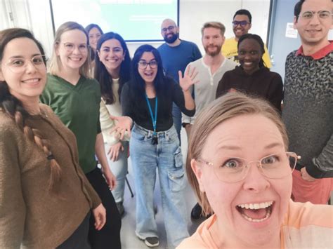 Hannaneh Moradi On Linkedin It Was The First Session Of Our Social Media Training Workshops We