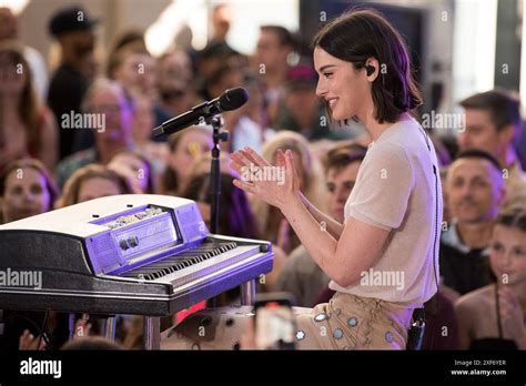 Ny 28th June 2024 Gracie Abrams On Stage For Nbc Today Show Concert