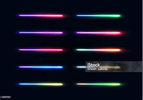 네온 조명 튜브 세트입니다 어두운 파란색 배경에 고립 된 화려한 빛나는 라인 컬렉션입니다 야 광 그라데이션 램프 요소는 밤 파티 또는 게임 디자인을 위한 팩 밝은 벡터