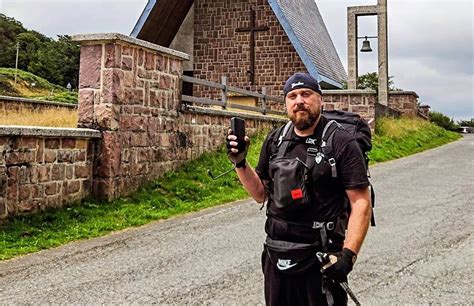 Marko Lasić Nered Na Hodočašću Sa Sinom Story