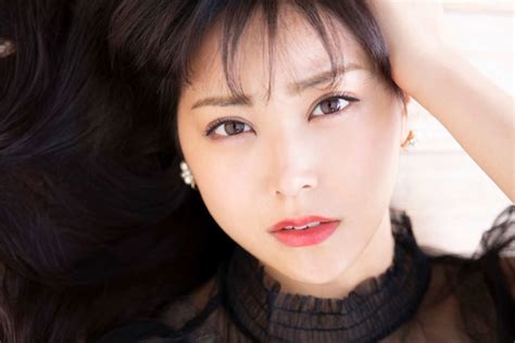 Download Wallpaper Girl Blouse Long Hair Smile Beautiful Pretty