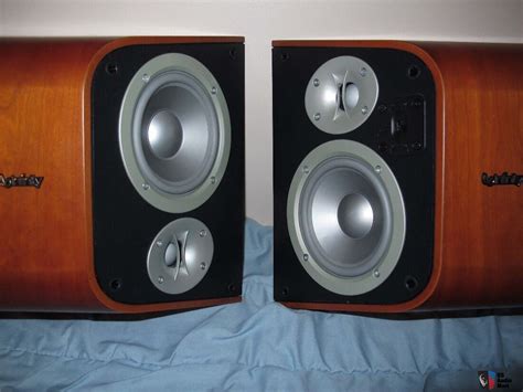 Infinity Classia C255es Cherry Surround Speakers Photo 1796770 Us