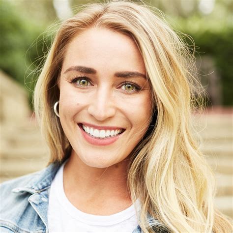 Meredith Nicole Mills