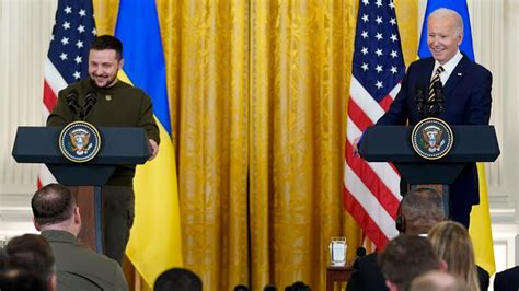 President Biden Warns Republicans Against Pleasing Russian Loyalists