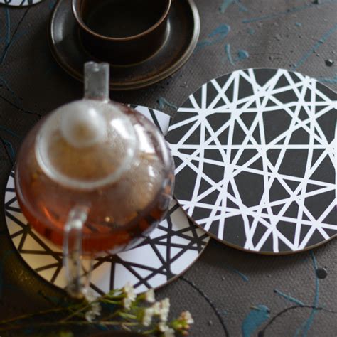 Grytunderlägg Trassel 21 Cm Erika Tubbin Designdisktrasor Och Annat