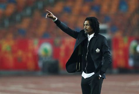 Escándalo En Camerún Acusan Al Entrenador De No Haber Armado La Lista Y Ni Siquiera Saber