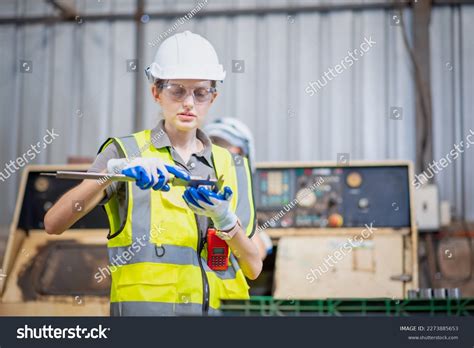 Caucasian Female Engineering Wearing Ppe Inspecting Stock Photo 2273885653 Shutterstock
